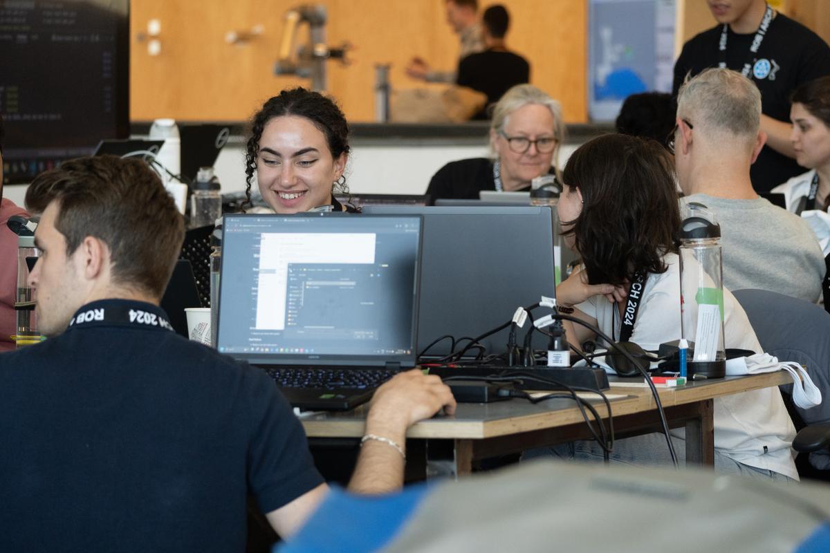 Collaboration Between Design And Automated Fabrication / ROB|ARCH 2024